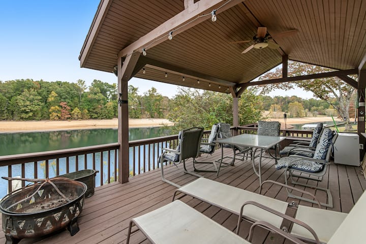 Lakefront Home, Dock, Covered Deck , Fire Pit, Dog - Jefferson City, TN