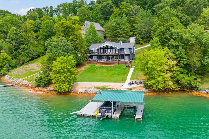 Lakefront Escape, Sleep 12・dock・hot Tub・pool・grill - Norris Lake, TN