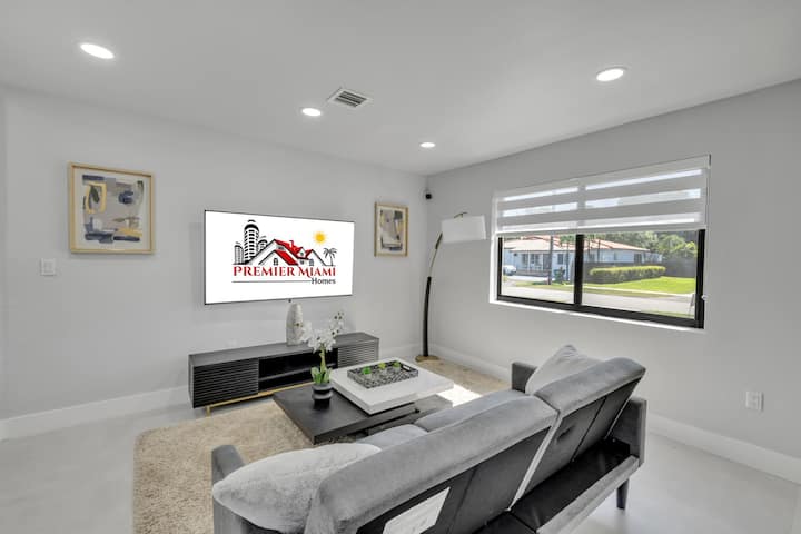 New House In Miami| Casa Calle 19 A - Doral, FL