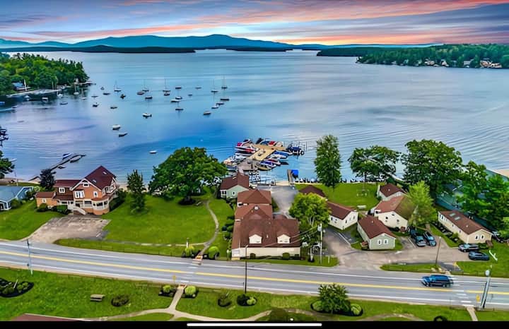 Lake Winnipesaukee Cottage | Beach Pool | Concerts - Gilford, NH