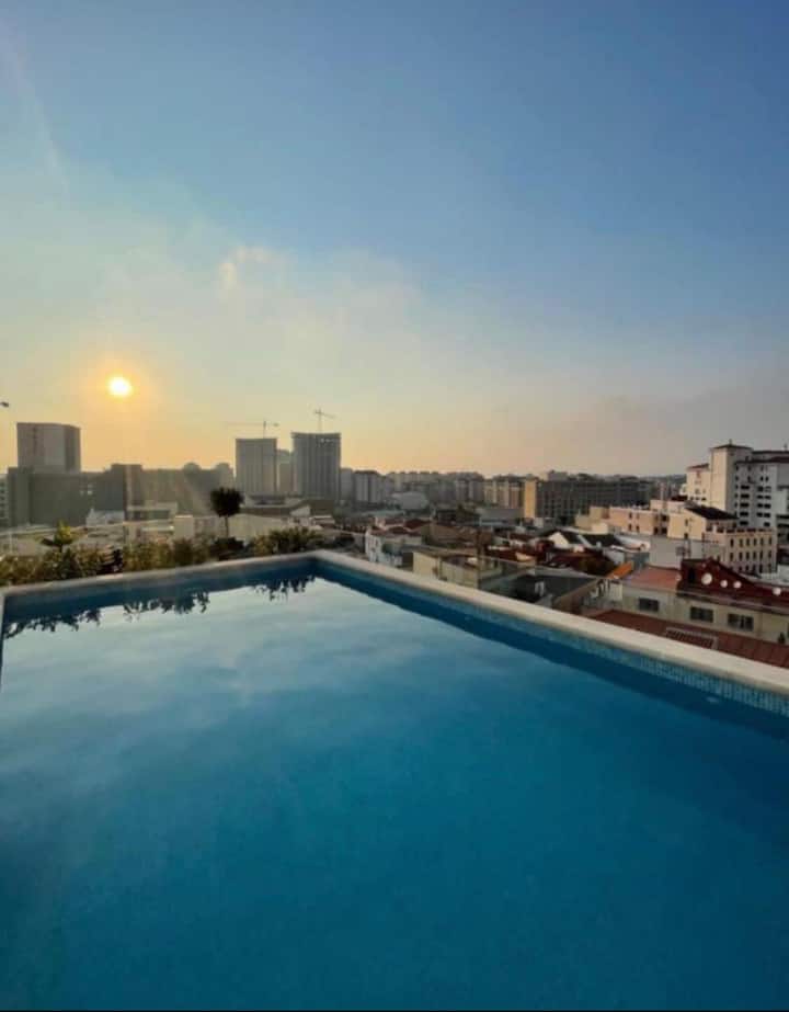 The Residence | Main St + Rooftop Pool By Gibstay - Gibraltar