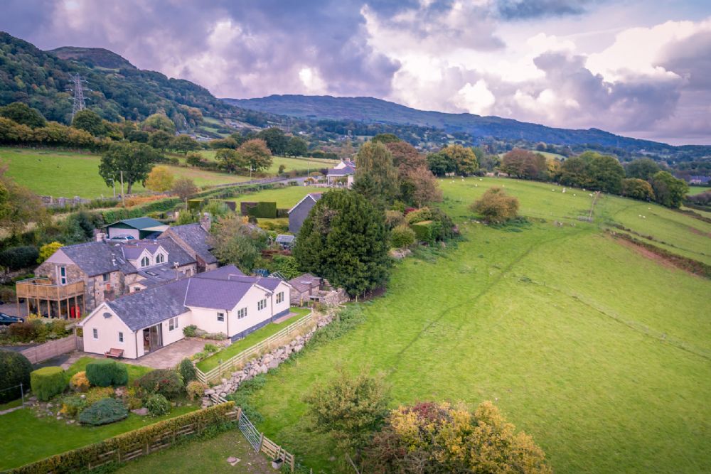Llwyn-Y-Coed-Isaf - Cottages à louer à Tal-y-bont, Pays de Galles ...