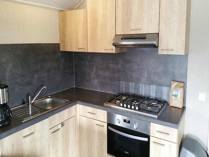 Séjour Au Bord De L'étang Avec Cuisine - Lemmer