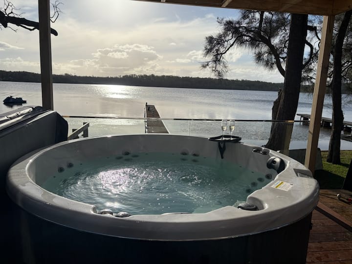 Absolute Waterfront - Jetty & Hot Tub 5 Mins Hyams - Saint Georges Basin