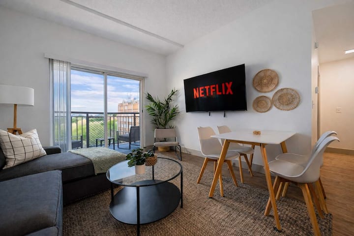 Uptown Charlotte 3 Bed | City View - Charlotte, NC