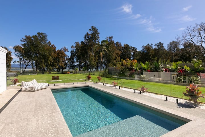 Lake Front Stay - Wollongong