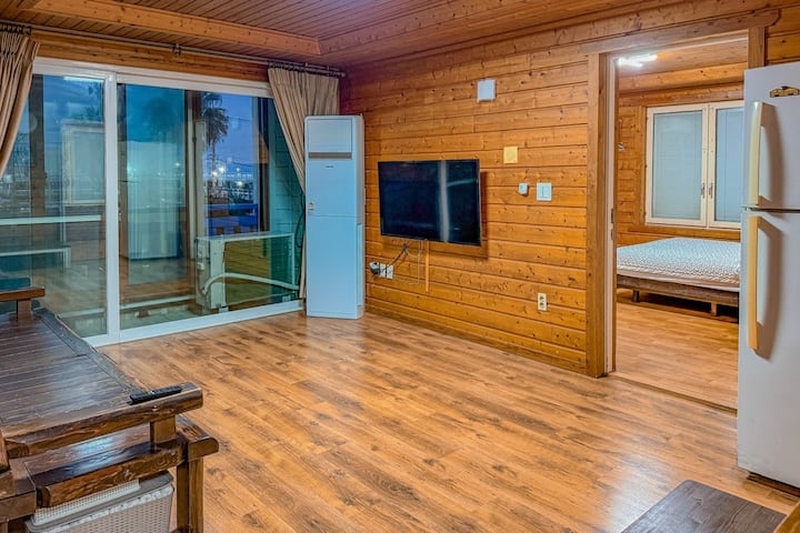 #제주공항근처 #용두암 #카페거리 #해안도로 32평 B형온돌2침대1 - Jeju-si