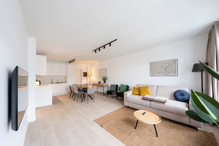 Stylish Duplex For 8 In Central Antwerp - Anvers