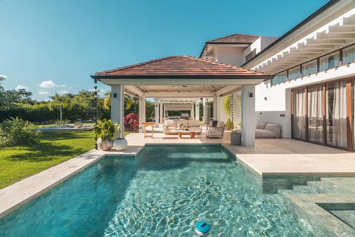 Modern 3br Bungalow W/ Private Pool & Patio - Punta Cana