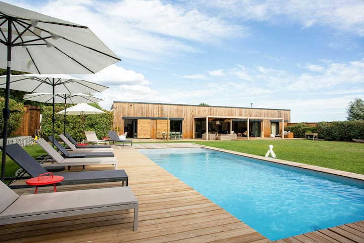 Somptuous Villa With Pool In The Alpilles - Paradou