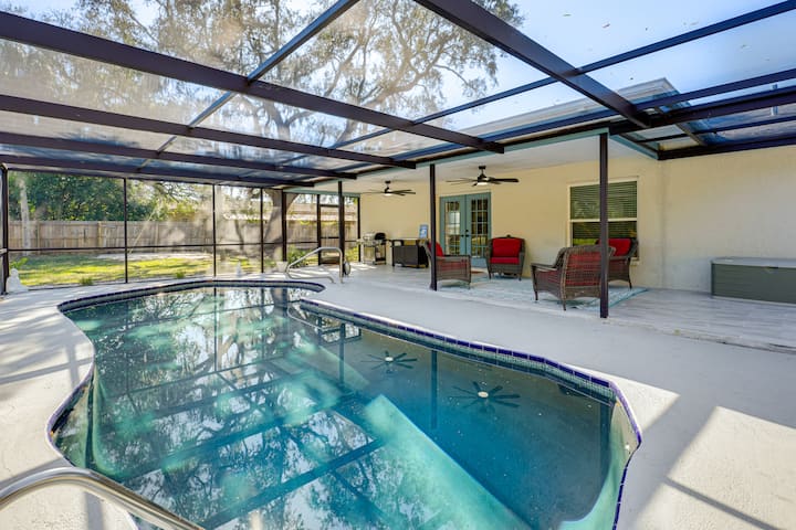 Modern Coastal Escape 1 Mi To Anclote River Park - Tarpon Springs, FL