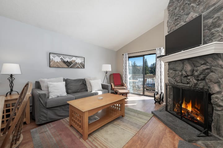 New 3 Bedroom, Mt Views, Extra Bedding And Close - Winter Park, CO