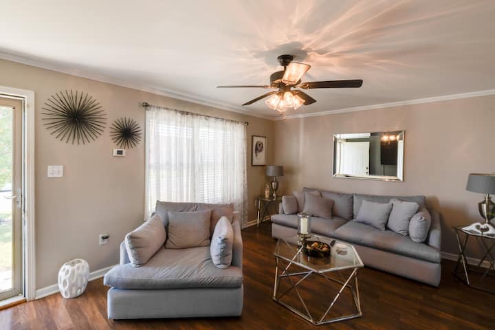 7 Mi To Broadkill Beach: Getaway W/ Deck & Yard - Georgetown, DE