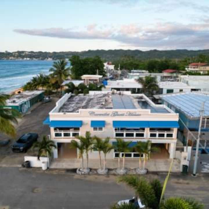 Carmilet Beachfront Villa - Poolside Beach Suite - Aguadilla