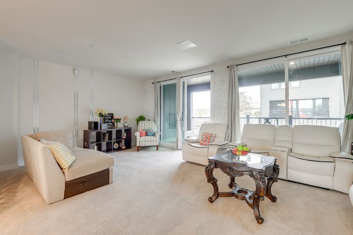 Townhome At Laurel Park: Modern & Spacious Getaway - Maryland (State)