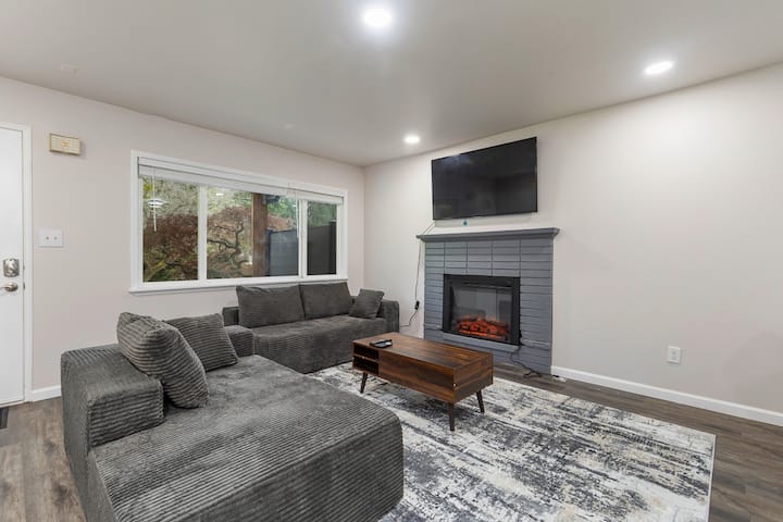 Quiet 3br Retreat | Near Woodinville Wine Country - Woodinville, WA