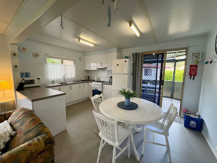 Cosy Corner Cabin - Busselton