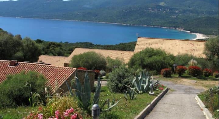 Mini Villa Avec Wifi Dans Résidence Calme Wifi - Propriano