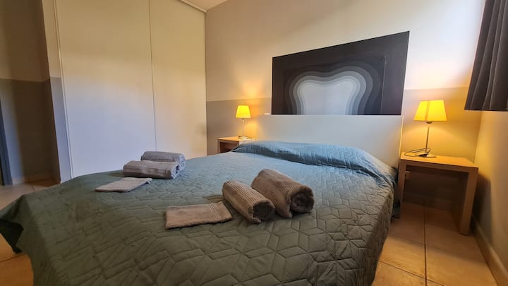 Appartement Climatisé Dans Une Résidence Avec - Propriano