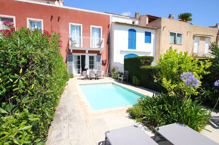 Maison - 4 Chambres -  Piscine - Wifi - Clim  - Am - Grimaud
