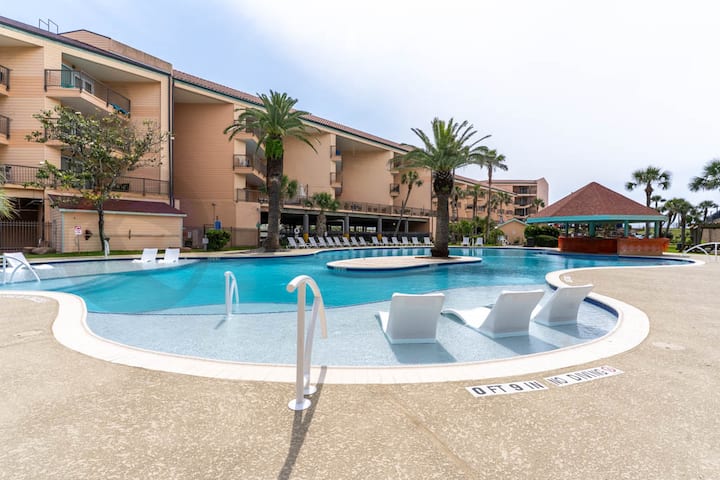 Ocean Vista Three -Things Are Better In 3's - Galveston