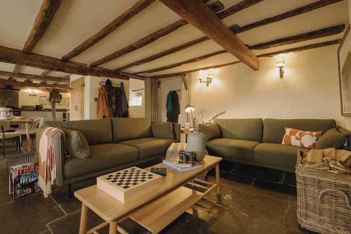 Stylish Country Cottage Nr Ambleside, By Letmestay - Coniston