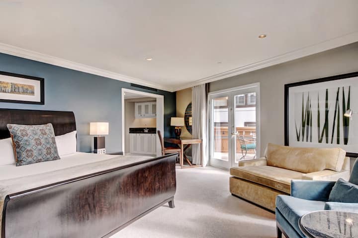 Mountain View King Suite W/ Fireplace - Vail, CO