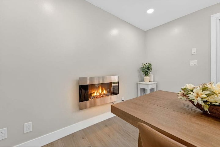 The Veranda Villa - 8 Beds - Pet Friendly - Jupiter, FL