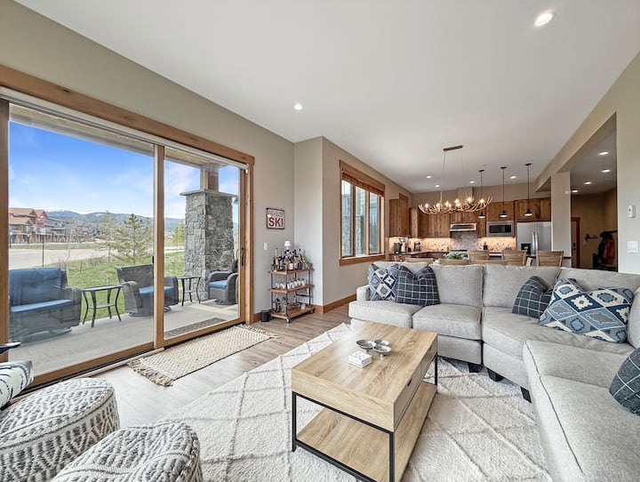 Lux Condo – Hot Tub, Near Trails & Winter Park - Fraser, CO