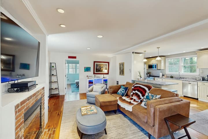 3br House Close To The Beach W/ Porch, Patio & Ac - Provincetown, MA