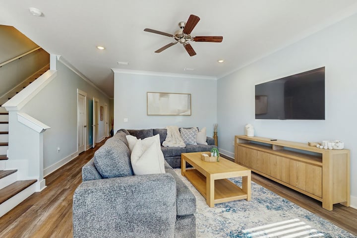 3 Br | Downtown | Shopping | Stadium - Pensacola, FL