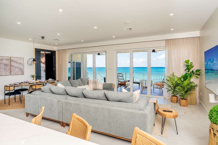 Laguna Del Mar #10 - Oceanfront 3 Bedroom On Seven - Cayman Islands