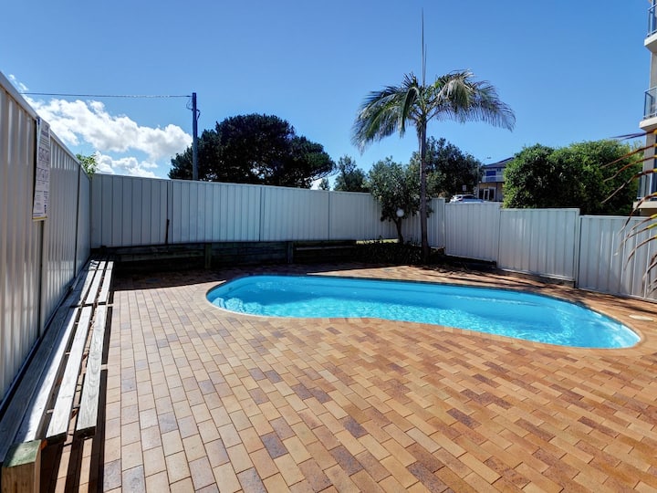 Nautilus 1 - Ground Floor Apartment - Hawks Nest