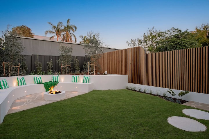 Nirvana Dream Home With Firepit & Walk To Beach - The Entrance