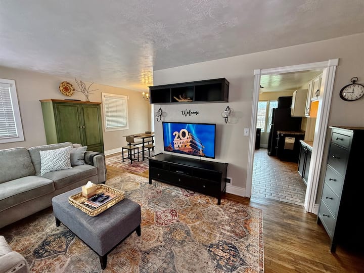Garden Cottage | Close To Slc - West Jordan, UT