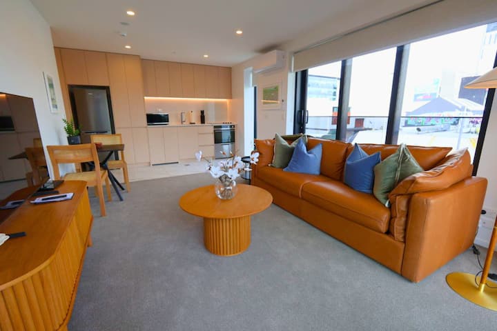 Stylish City Apartment Near Te Kaha - Christchurch