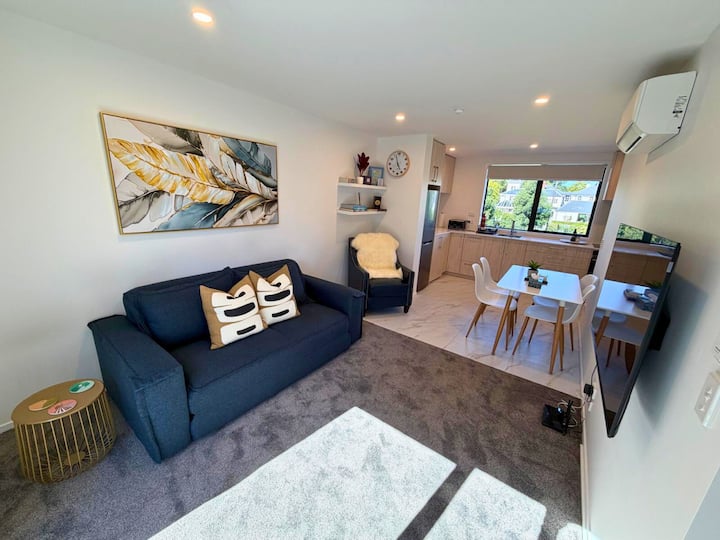 Central 2br Townhouse Close To Te Kaha Stadium - Christchurch