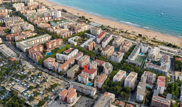 3º Linea De Mar, Bbq + Patio + Piscina By Sunset - Reus