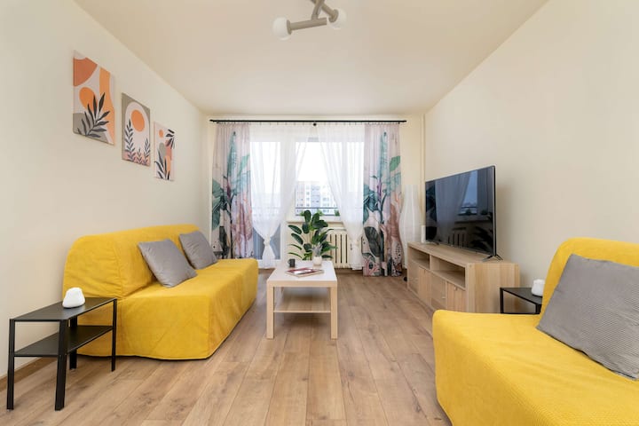 Radockiego 194| Comfortable Apartment With Balcony - Katowice
