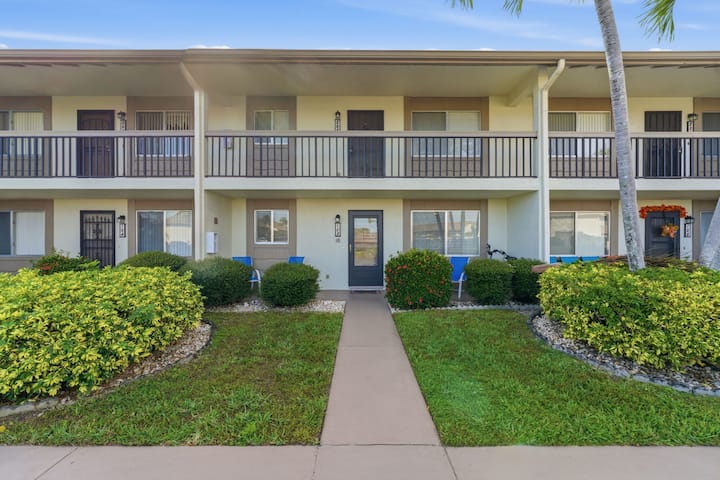 Cross Creek Country Club Golfer's Paradise Condo - Fort Myers, FL