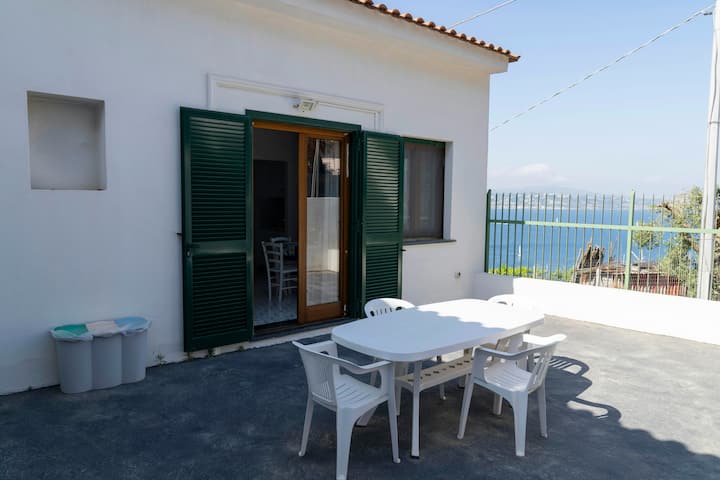 Relaxing Serviced Apartment In Campi Flegrei - Pozzuoli