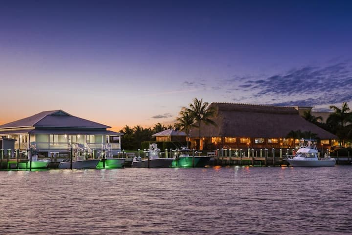 Florida Keys Escape! Outdoor Pool, Free Breakfast! - Marathon, FL