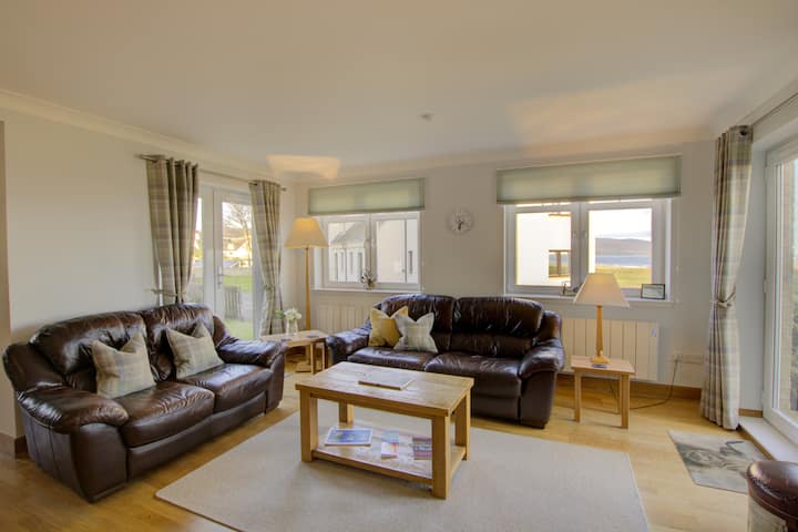 No.8 The Links Apartment, Brora - Brora