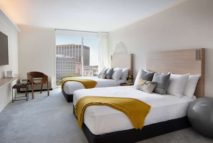 Bei Sf | 2 Executive Queen Rooms | High Floor - San Francisco, CA