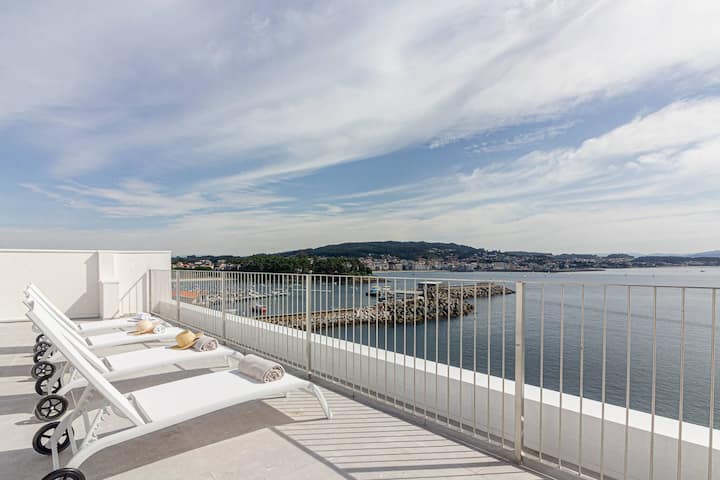 Blue Ocean Deluxe Terrace Rooftop - Sanxenxo