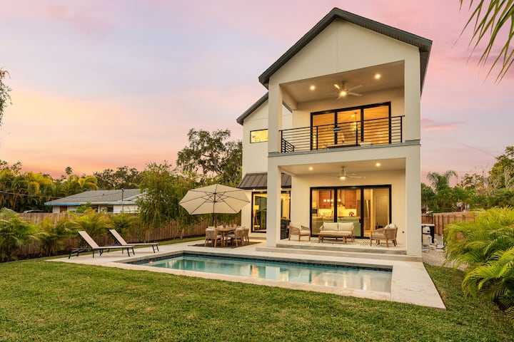 House Of Agape | Modern Luxury Escape W/ Pool - Sarasota, FL