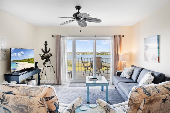 Olde Towne Yacht Club 516, Soundfront Condo - Beaufort