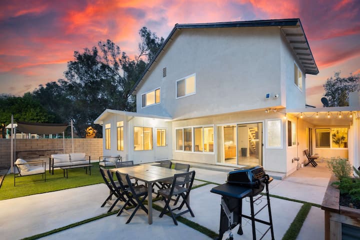 Kids Paradise +Park Access | 15 Min Disney+knott’s - Buena Park, CA