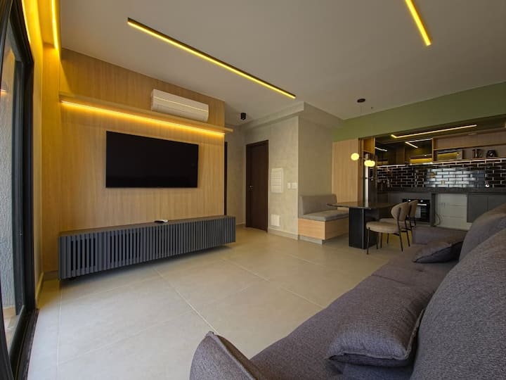 Apto 2q C/ 01 Suite, @Setor Bueno - Próx Ipog/cbco - 고이아니아