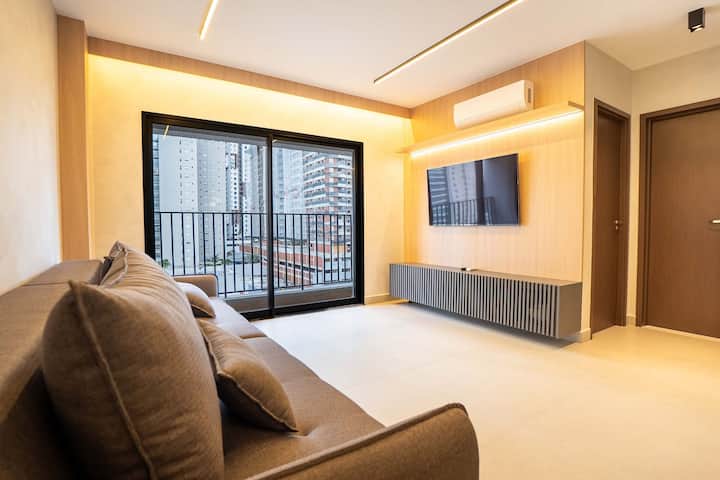 Apto 2q C/ 01 Suite, @Setor Bueno - Próx Ipog/cbco - 고이아니아